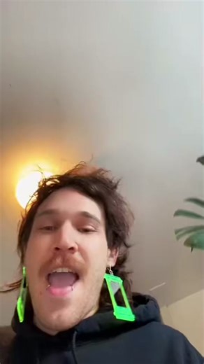 Exploring the Fun Side of Canada: Jokes and Sights