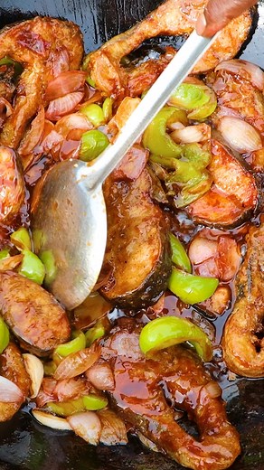 238K views · 2.8K reactions | Fish Curry Manjuriyan | Village Food Factory | Facebook