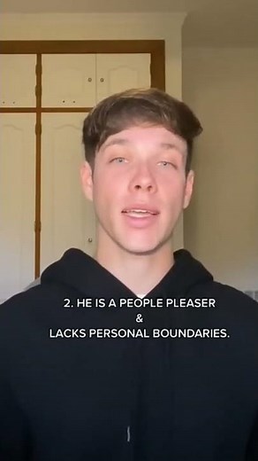 3 SIGNS OF AN INSECURE MAN