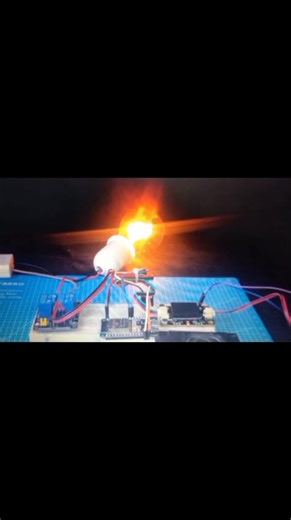 This video presents a Clap-Controlled Light Automation System developed as an academic project by students of BS Software Engineering (3rd Semester – Girls Section). The project demonstrates the practical application of embedded systems by integrating Arduino, a sound sensor, and a relay module to control an electrical load through sound (clap) detection. The system operates by detecting sound signals with the sensor; upon receiving a predefined number of claps, the Arduino processes the input a