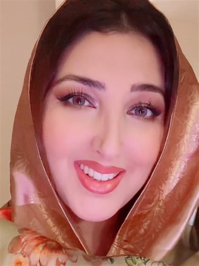 Exploring the Life of Seeta Qasemie in the UK and US