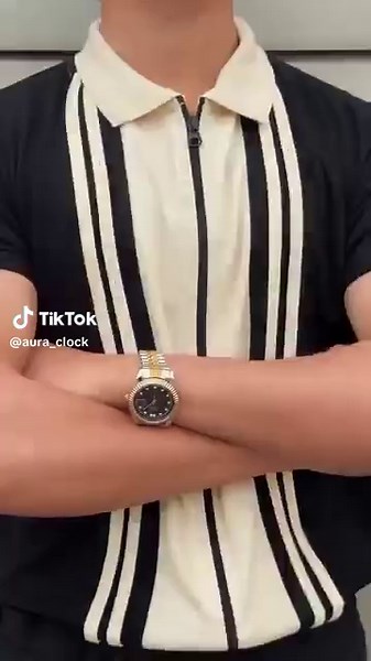 old money T-shirt nee arrival Italian style limites Stoke contact 03427586112