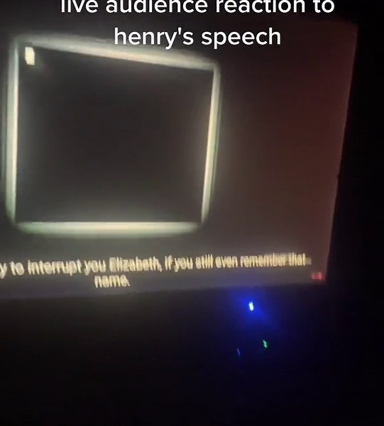 he put his entire henrussy into that speech #fnaf #fivenightsatfreddys #henryemily