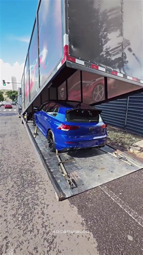 Chegada do Golf R MK8,5 do Razuk