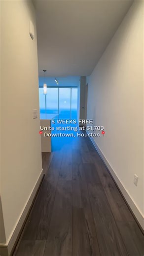 TX Apartment Locator on Instagram: "Downtown Houston high-rise living with skyline views ✨🏙️ If you’ve been wanting luxury city living in the heart of Downtown, this modern high-rise delivers elevated style, convenience, and resort-level amenities 👀 • Luxury 1 & 2-bedroom high-rise residences • Floor-to-ceiling windows with city views • Sleek kitchens with stainless steel appliances • In-unit washer & dryer • Resort-style pool + full fitness center • Pet-friendly community 🐾 ✨ Up to 8 weeks F