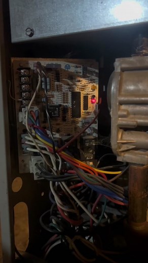 Troubleshooting and fixing a Gibson furnace. #HandsomeOrHandy #HVACRepair.