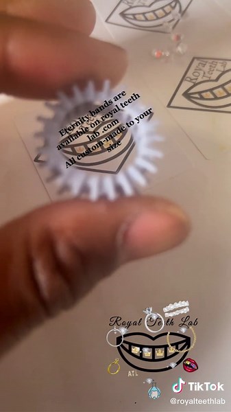 #jewelery #weddingband #ringoftheday #ringbling #eternityring #weddingring #goldring #diamondring #rings #diamonds #diamond #uniquejewelry #jewelry #gold #jewelryjunkie #jewelrydesigner #beautifuljewelry #jewlery #ring #customjewelry #jewelrydesign #jewelrygram #sterlingsilverjewelry #jewelryaddict #jewelrystore #jewelryinspiration #colorfuljewelry #jewellerydesigner #accessories #jewelryphotography #royalteethlab