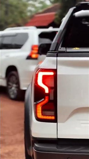 හීන වෙච්ච වාහන 🥰🤍 #pradogroup #sportscar #sportsvehicle #defender