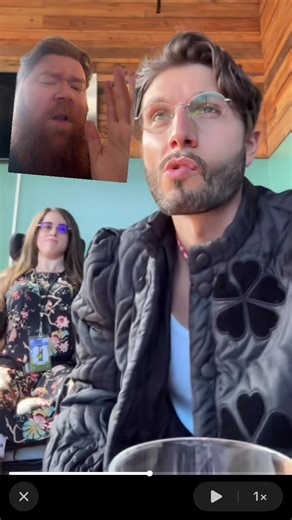 #greenscreen I am so sick and so surprised I am not 100% sure this isn’t a fever dream