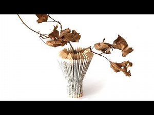 Book Folded Vase - Bibliogami Project