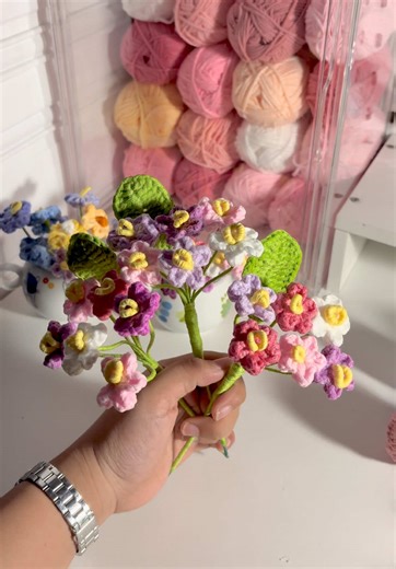 Crochet Forget Me Not Flowers Tutorial