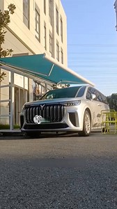 17K views · 134 reactions | Let's take a look at the use scenes of various awnings. Shade and keep out rain#awning #retractable #awning #pergola #gazebo #blinds #sunroom #outdoor #sunshade #gardendesign #roof #fullcassette | Davis Sunshade Structure System-Electric Awning | Facebook