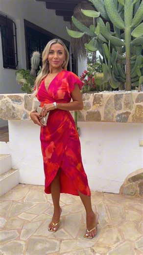 Make a statement in our Pink And Orange Smudge Print Flutter Sleeve Wrap Midi Dress 🩷 | AX Paris