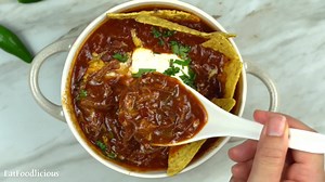 https://eatfoodlicious.com/instant-pot-shredded-beef-chili/ This is a must try Shredded Beef Chili that will prove to be superior over the classic ground beef version. | EatFoodlicious