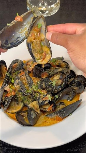 🇹🇭 Easy Tom Kha Mussels #mussels #tomkha #thaifood