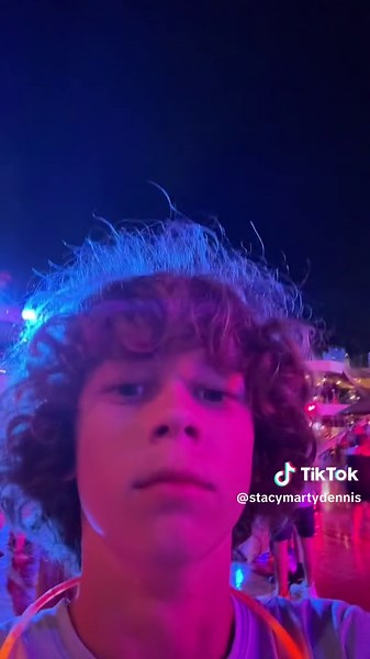 80’s party!! #cruise #carnival #vacay #vacation #adventure #party #familytime #vlog #sing #fyp #trip #fun