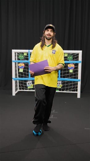 Marziano Ronaldo sucks 👎 ANYWAY, the first #RandomBS reward is in the Shop for you to claim! 🎁 Starting NOW: ⚽ Brawl Ball game mode only! 🥅 Community has to score 80M GOALS in Brawl Ball to unlock the next reward! 💥 Rewards on the line are 1050 Bling, 10 Starr Drops OR 512 Power Points | Brawl Stars