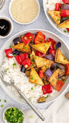 WORLD OF VEGAN | MICHELLE on Instagram: "HAPPY EARTH WEEK ✨ Comment LOMI and I’ll send you this delish eggplant tofu recipe! Let this be your friendly nudge to keep food waste and kitchen scraps out of the trash. 😊 Why? Well… when we throw food in the trash it rots in landfills and produces the most potent greenhouse gas—methane. But when we get our food waste back into the dirt—in compost piles, city compost bins, or in your Lomi—it can help create lush soil like nature intended! The sm