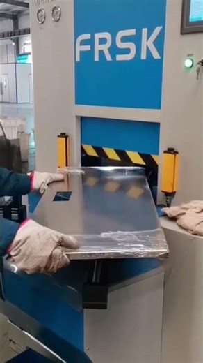 Workpiece arc angular no welding no grinding processing guide#FRSKcornerformingmachine#sheetmetal
