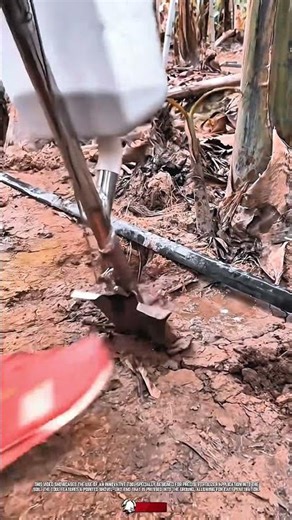 Precision Fertilizer Applicator Tool: Innovative Shovel for Accurate Fertilization #ToolHolder