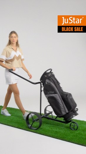 Get your JuStar Black now – 15% off during the Black Sale! The JuStar Black impresses with: ✔ An extremely stable lightweight frame ✔ Two powerful, quiet motors – perfectly integrated into the axle ✔ Intuitive control with a stepless rotary speed control ✔ Height-adjustable handlebar for ergonomic driving ✔ A lithium battery with power for up to 45 holes Black. Strong. Stylish. Only until December 2nd – and only while supplies last. Now's the time to save and play in style. And also currently on