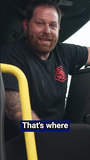 2018 Freighliner Cascadia Fusebox - LRM