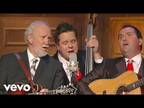 Bill & Gloria Gaither - Help Is On the Way [Live] ft. Doyle Lawson, Quicksilver