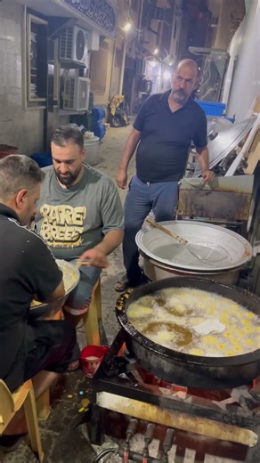 مواكب الحسينية في كربلاء #العراق #اكسبلور #اهميه #لايك #اعتني #ترند #تصويري #automobile #النظافه