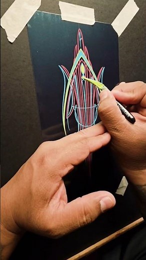 Pinstriping Practice. Symmetrical "dagger" design