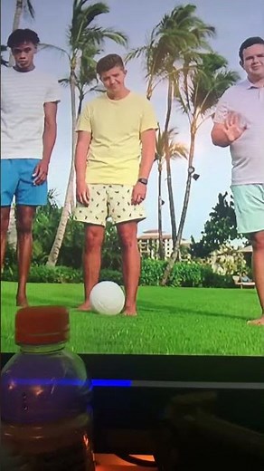 preston plays is in sonic 2!!!!!