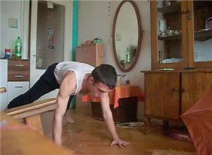 Most Claps Between Pike Push-Ups