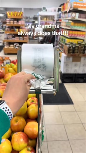 My grandma always does that!!! #LifeHack #homehack #DIY #hack #hrandma #kitchen #advice | Irina Ehacks