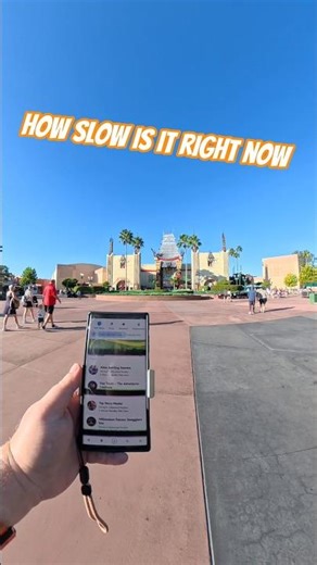 How Slow Is Disney Right Now #disney #shorts #crowd