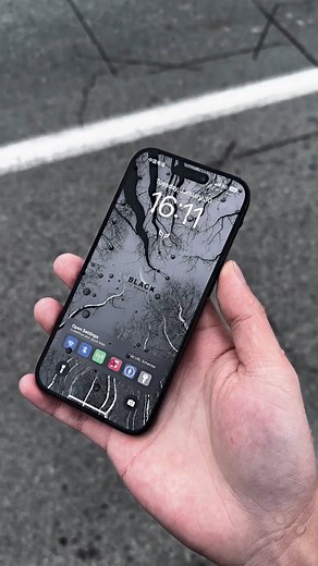 iTheme Design | Elevate your screen game with our chic wallpapers your phone's style, redefined. #iphone15 #iphone15pro #iphone15promax #widgets... | Instagram