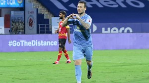 406K views · 9.4K reactions |  Rapid counter  From the spot 易 Clever set-piece Enjoy all 3️⃣ Mumbai City FC goals vs SC East Bengal  #MCFCSCEB #HeroISL #LetsFootball | ISL- Indian Super League | Facebook