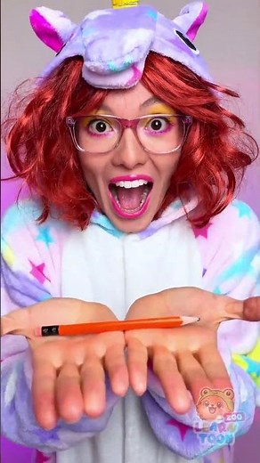 ✏️ Easy Pencil MAGIC Trick 🎩 Your Friends Will Be Amazed! 😲