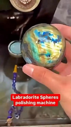 Labradorite Polishing Process | From Raw Crystal to Brilliant Shine