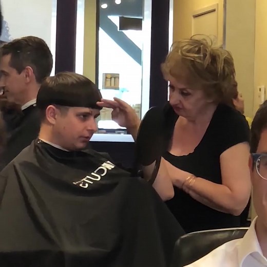 PROOF THAT MY BOWL CUT IS REAL