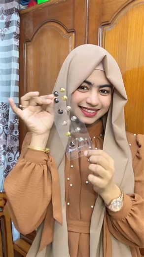 ရှမ်းမ္မာရှင်လာတဲ့ ပါအဝတ်မျိုးစုံနဲ့ hijab Tutorial