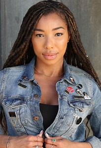 Simone Shepherd Age, Height, Bio, Mother, Snapchat, Boyfrien