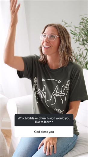 Sincerely by God on Instagram: "Today, I’m teaching how to sign God bless you in ASL. There are millions in the Deaf and Hard of Hearing community who’ve never seen the Gospel in their heart language. Let’s change that. 💬 Keep learning — every sign brings us one step closer to someone understanding the love of Jesus. Feel free to share if you’ve learned or used a different sign for this — we grow together. 💭 What Bible phrase would you like to learn in ASL next? Drop it below! #ASLMinistry #Go