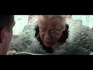 Terminator Genisys - Bus on the Bridge