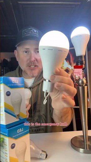 DEBAOBULB Rechargeable Emergency Light Bulbs Battery Powered LED Light Bulb 6000K Daylight E26 120
