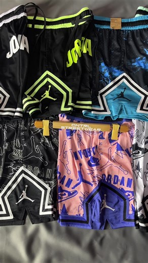 Jordan Diamond Mesh Shorts for Basketball Enthusiasts