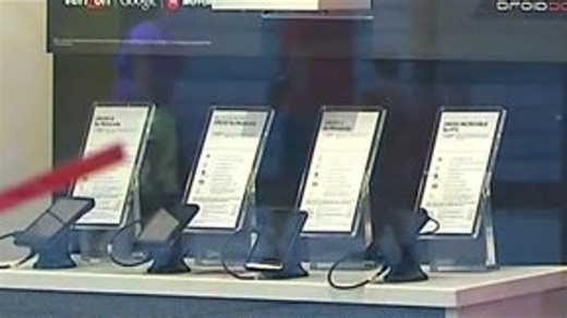 Many Verizon customers experienced a major outage on Wednesday, disrupting calling and cellular services across the U.S. | 13 WMAZ