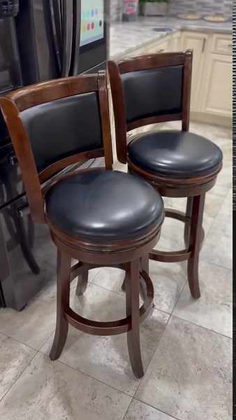 TrumanPick 24 Inch Counter Height Swivel Bar Stool Set of 2 Upholstered Pub Height Barstools with Back Chair Seat for Kitchen Dinning room, Cappuccino Finish