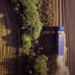 195K views · 120 reactions | Te escuchamos . Sabemos que reducir costos y aumentar la eficiencia es importante para vos. Por eso, #ShellEvoluxDiesel ayuda a que los motores de tu maquinaria operen a su máxima capacidad y rendimiento, generando ahorros en el consumo de combustible. ⛽⚡ PARA MÁS INFORMACIÓN CONSULTE EN SHELL.COM.AR. SHELL EVOLUX ES LA NUEVA DESIGNACIÓN DE SHELL FÓRMULA DIESEL. | Shell | Facebook