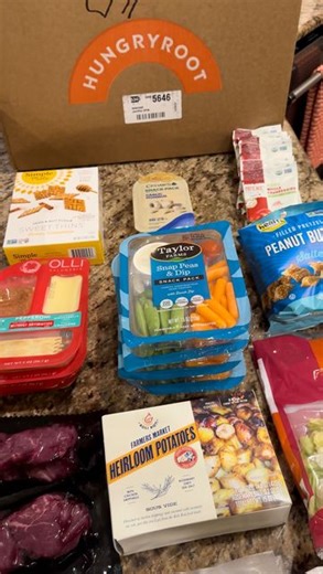 Laura Ashley Johnson RDN CDE | #ad Hungryroot is the easiest way to eat healthy, whatever that means for you! 🥗🛒 😁In this week’s delivery, I chose 3 dinners, grab-and-go... | Instagram