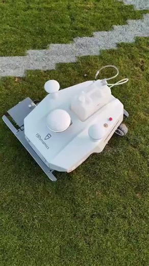 #innovation #agtech #robotics #fjdynamics #holidayspirit | Louis Liu