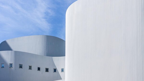 10 Interior Design Styles You Should Never Mix—According to Experts